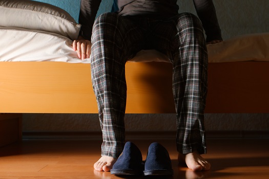 4 Ways to Prevent Your Parent from Falling Out of Bed