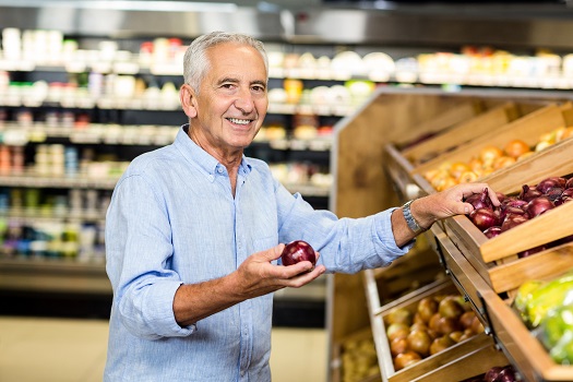 How To Help Your Aging Parent Shop For Groceries